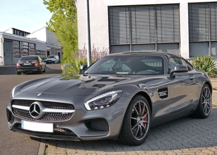 Mercedes-Benz AMG GT S Coupé - CHOOSETHEMOON